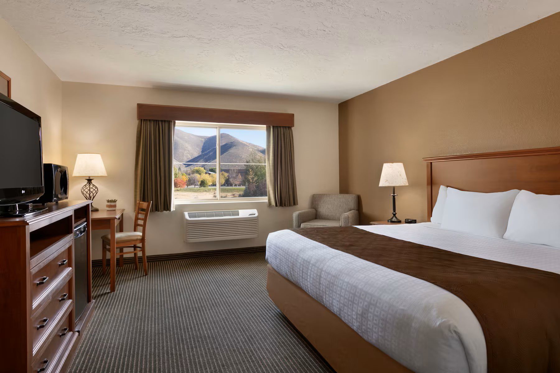 Rooms - Mountain Valley Lodge